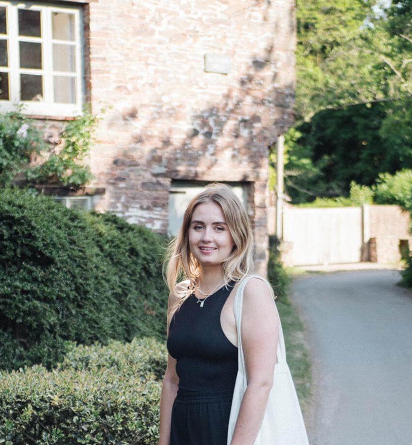 About – https://www.chloesolomon.co.uk/
