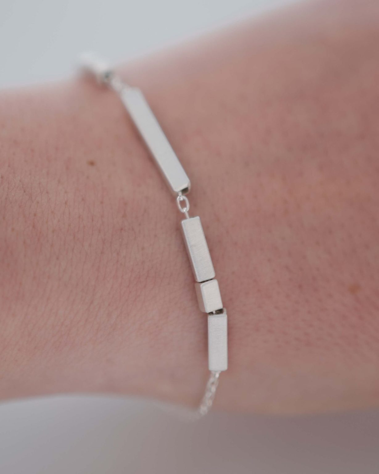 Mixed Quin Bar Necklace - Chloe Solomon Jewellery